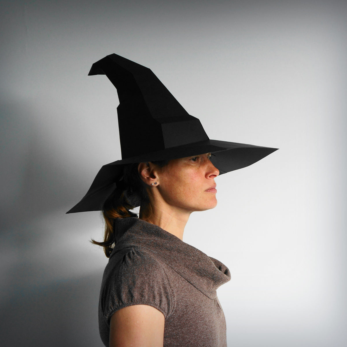 Magic Hat - For witches, wizards and those of a magical disposition ...